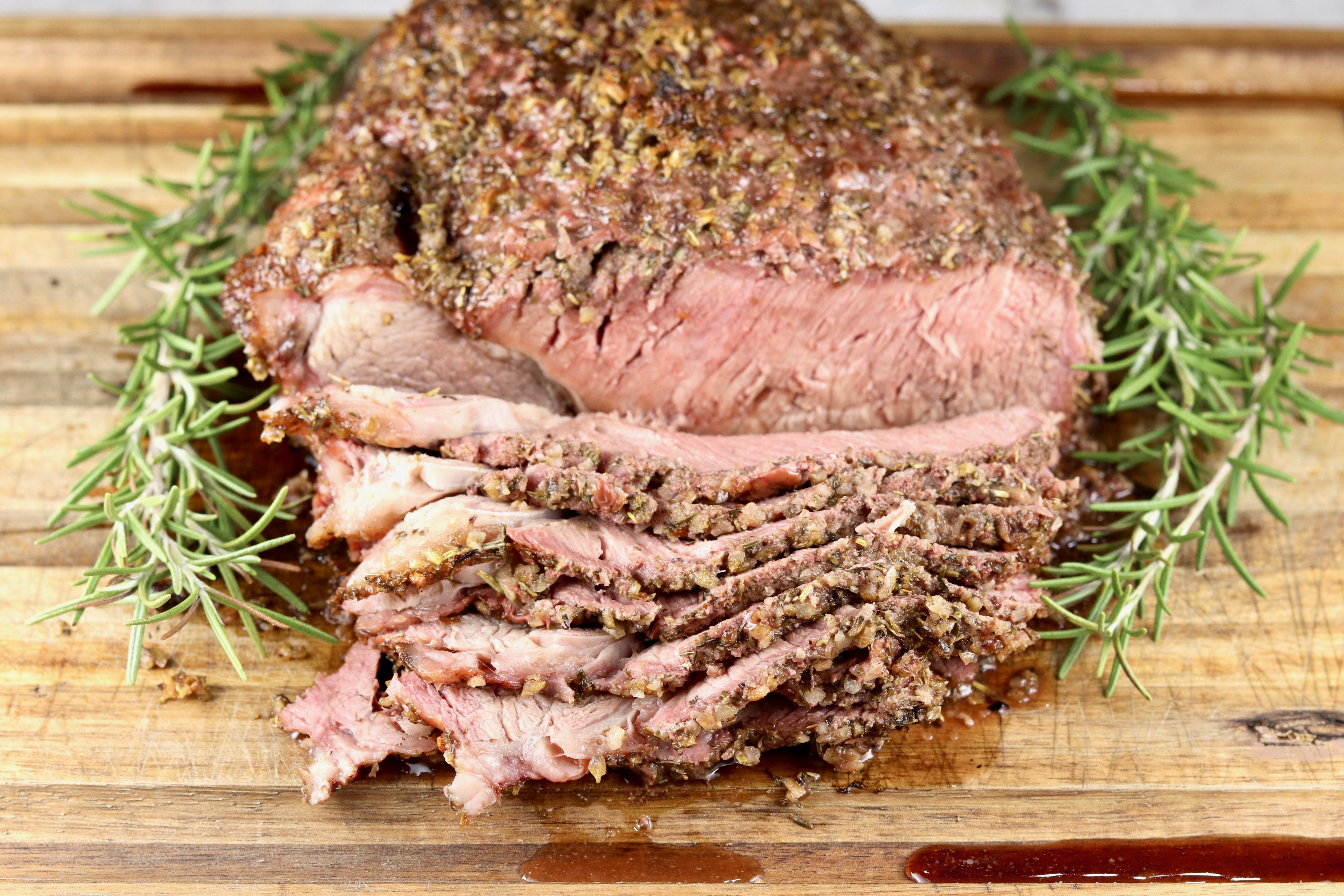 Herb Crusted Roast Beef {Easy Recipe} - Out Grilling