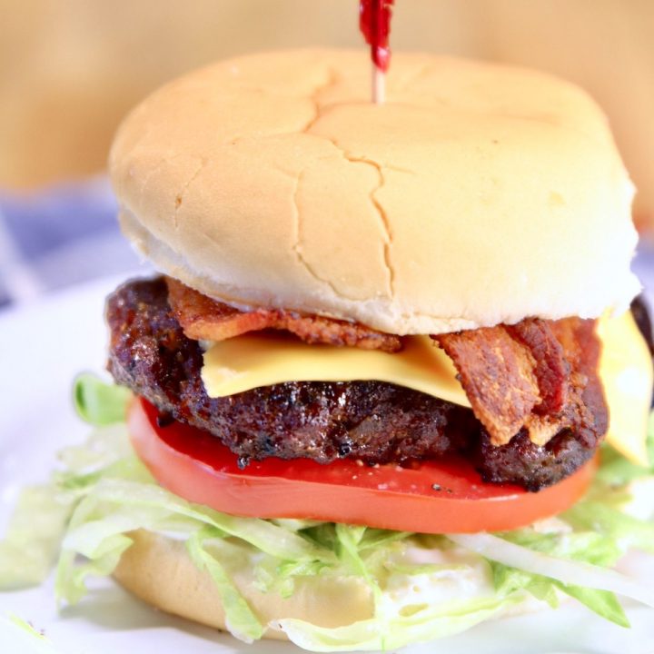 Chili Cheese Burgers - Out Grilling