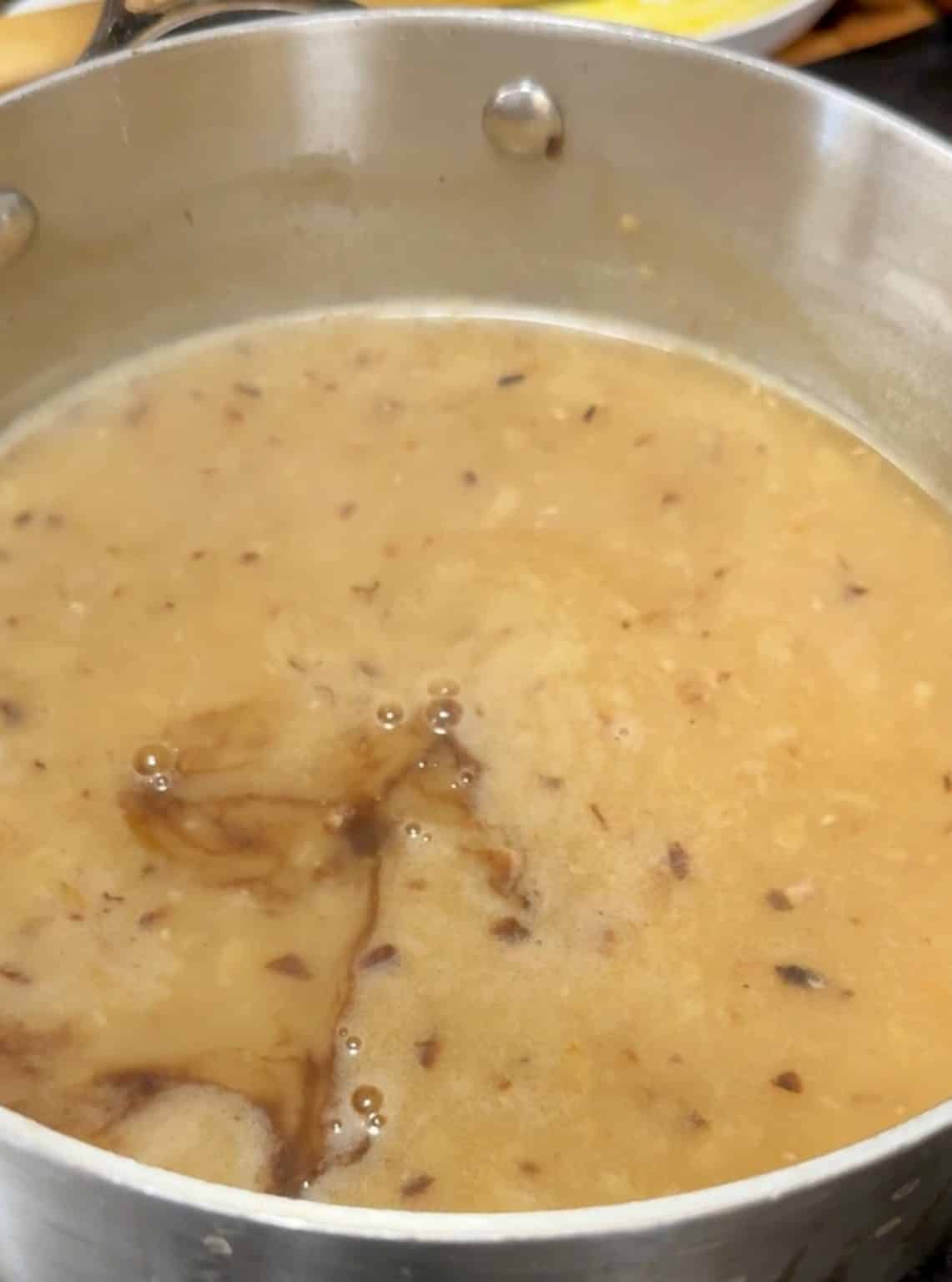 Easy Onion Gravy (with or without drippings) - Out Grilling