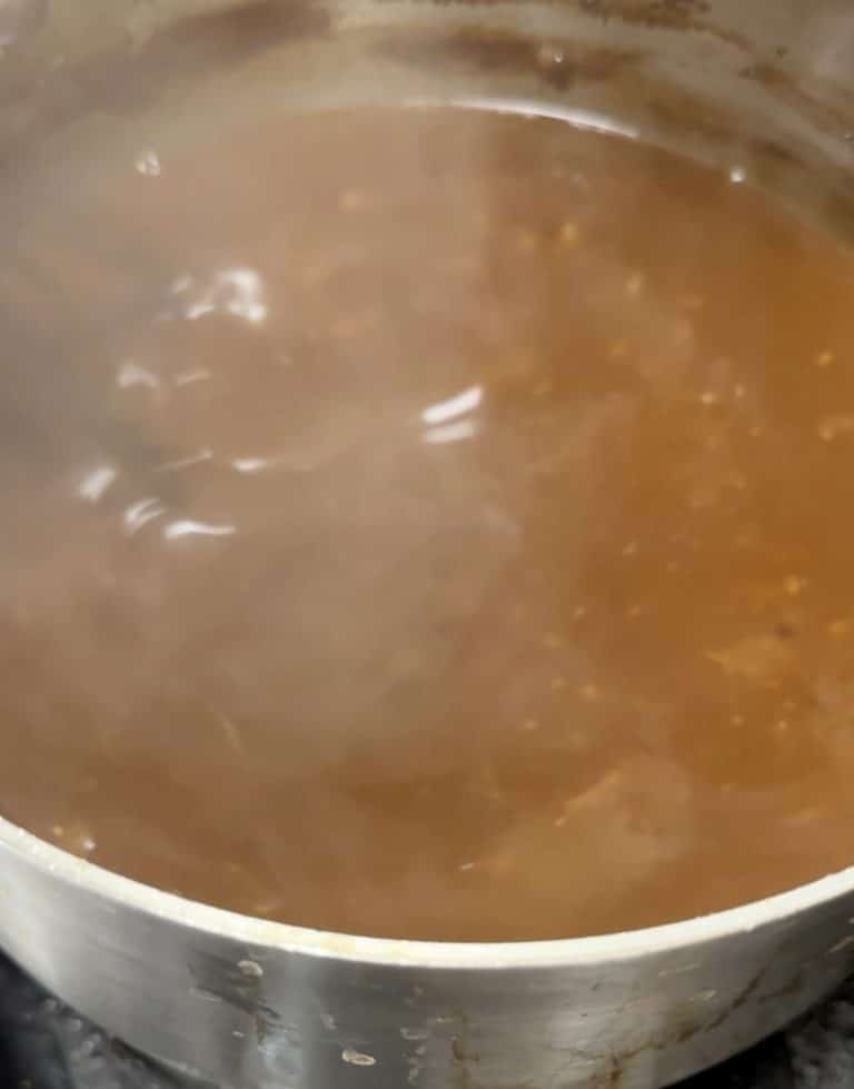Easy Onion Gravy (with or without drippings) - Out Grilling